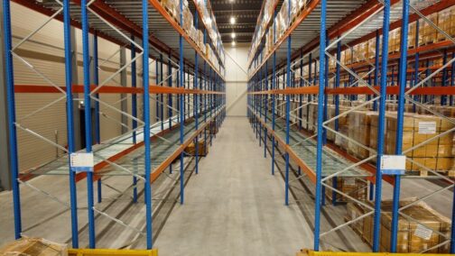 Warehouse Shelving & Pallet Racking 2025 | Top Rack Saudi